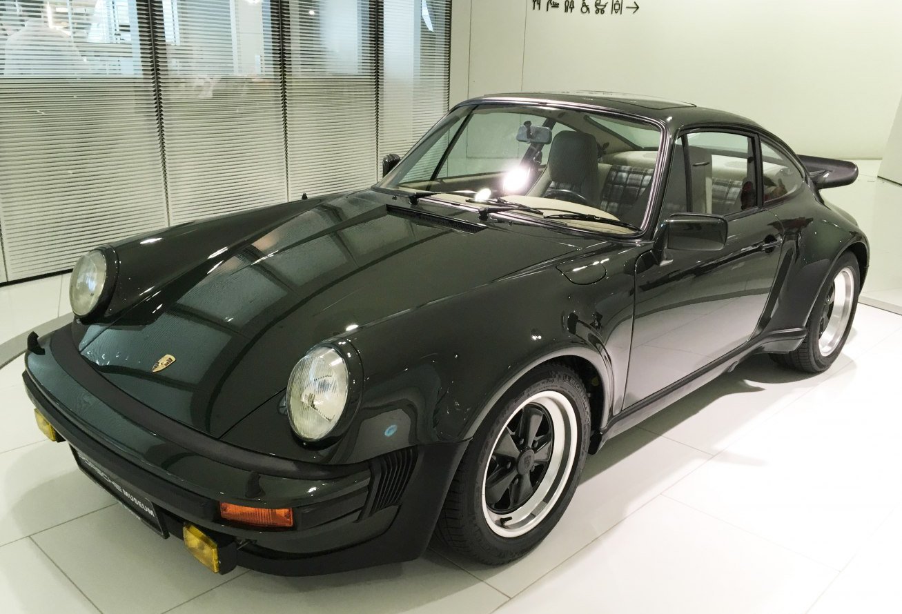 Porsche Type 3.3 Turbo (282 Hp)